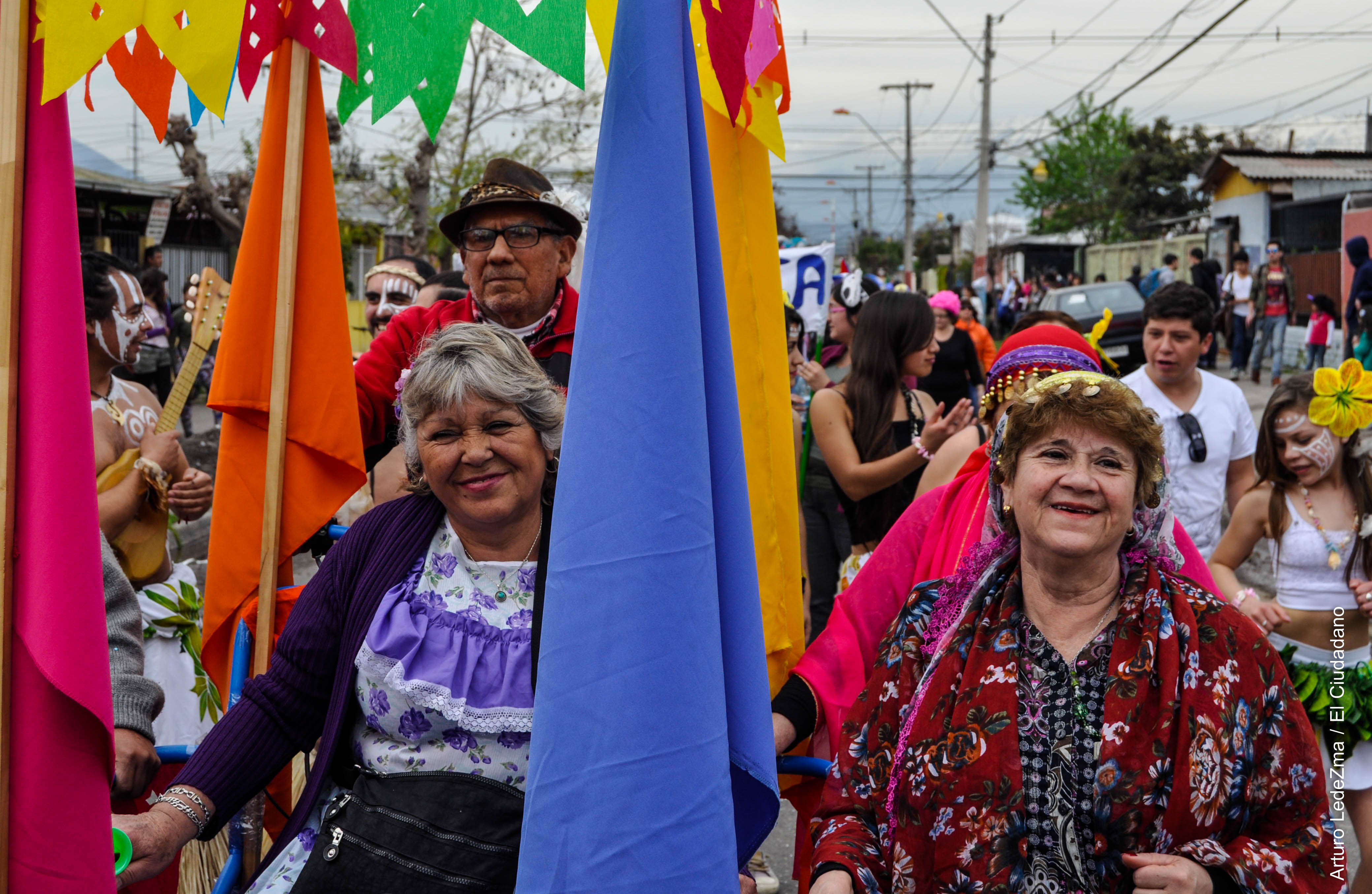 44 aniversario de la población Lo Hermida: Sin carabineros no hay ...