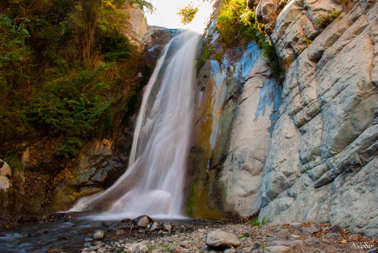 Santiago: Un trekking gratis por las cascadas de la Quebrada de Macul