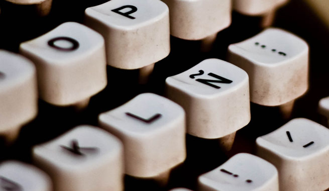 ¿Cómo se escribe cayó, cayo, calló o callo?