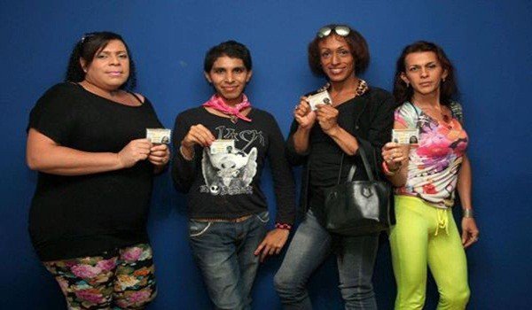 Venezuela: personas trans podrán modificar su género en el Documento de ...