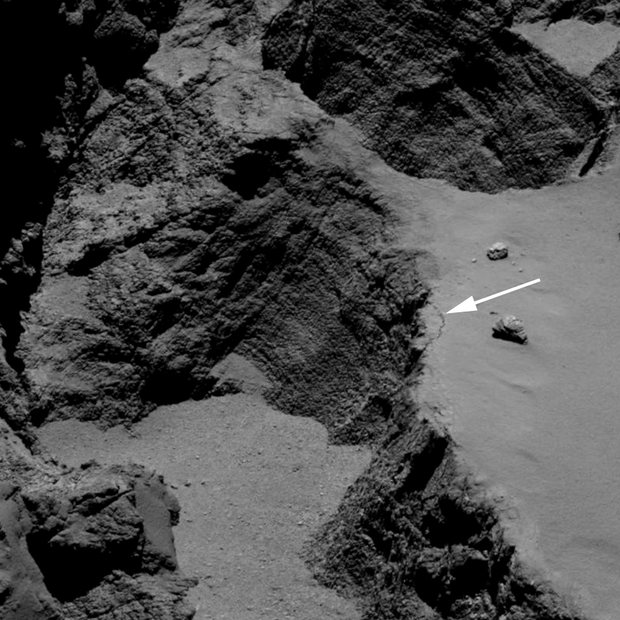 Astrónomos de la misión Rosetta registran por primera vez un derrumbe ...