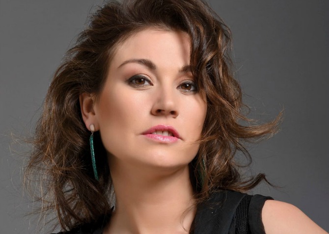 Javiera Contador sorprende a sus seguidores con foto sin maquillaje