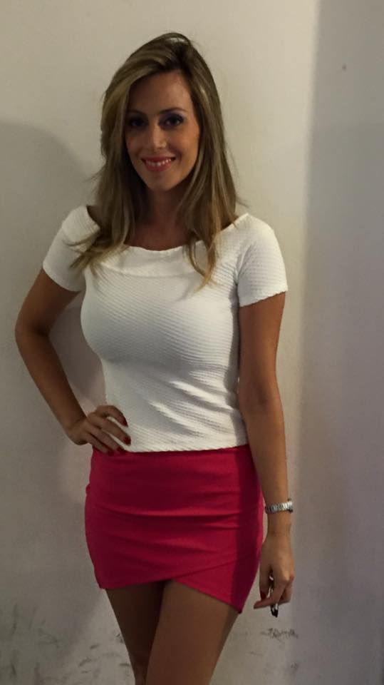 Karla Quiroga sorprende a sus seguidores posando en traje de baño desde Cancún