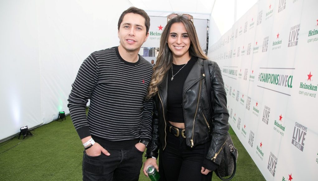 Así fue la comparación de Karol Dance con “Christian Grey” de 50 ...