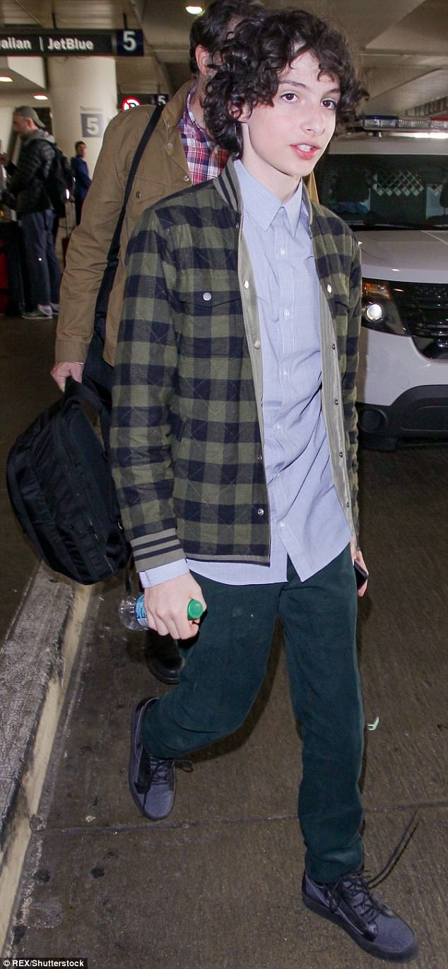 Protagonista de Stranger Things recibe insinuación sexual de la modelo ...