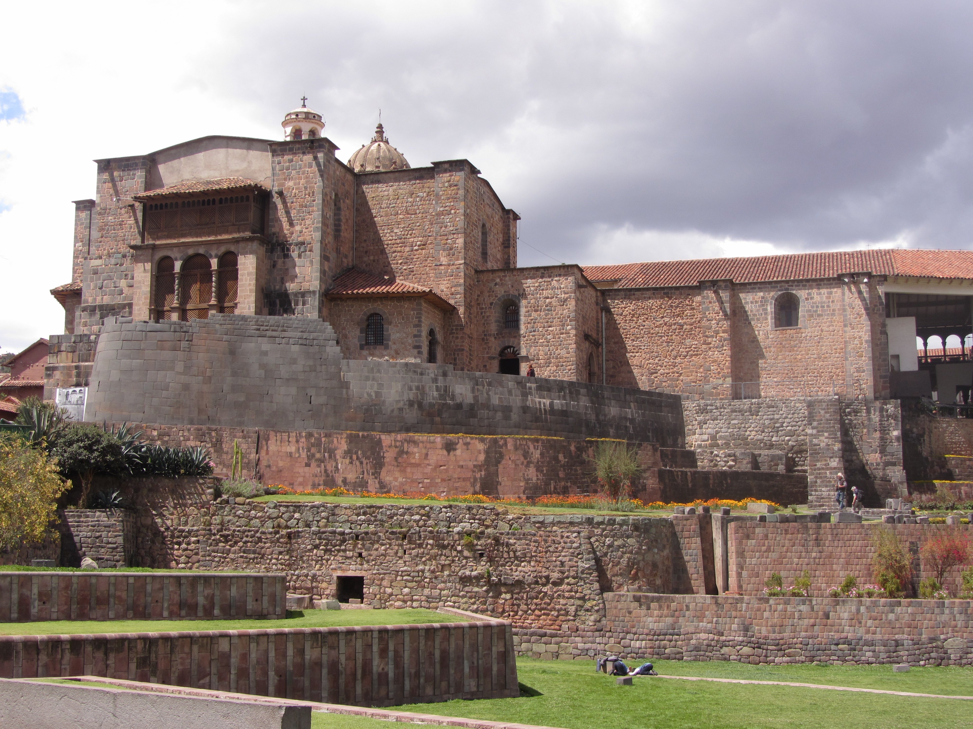 Perú: Piden abrir a cultos nativos una iglesia construida sobre un ...