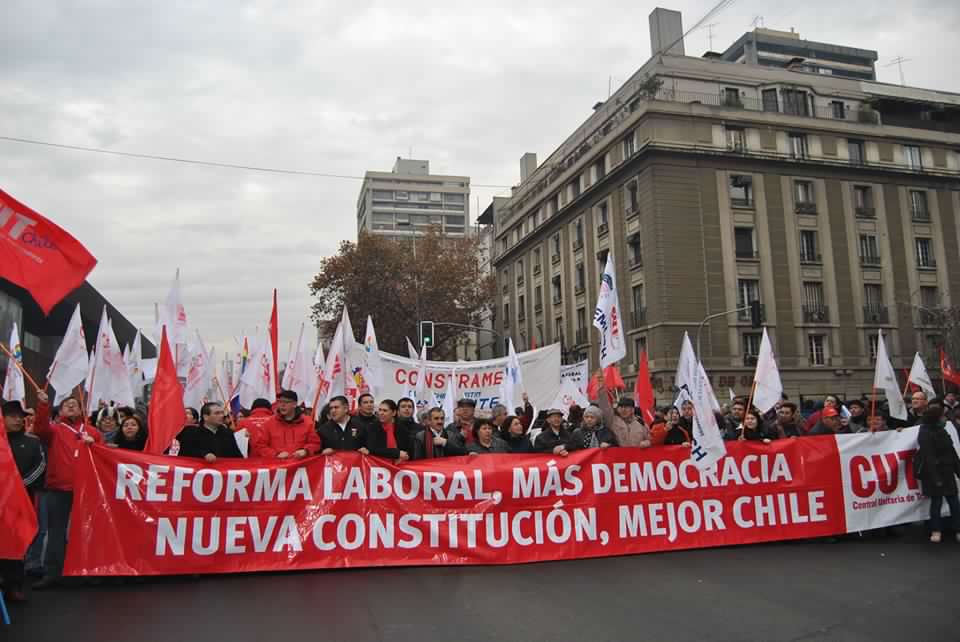 Trabajadores de la CUT preparan masiva conmemoración para el 1° mayo