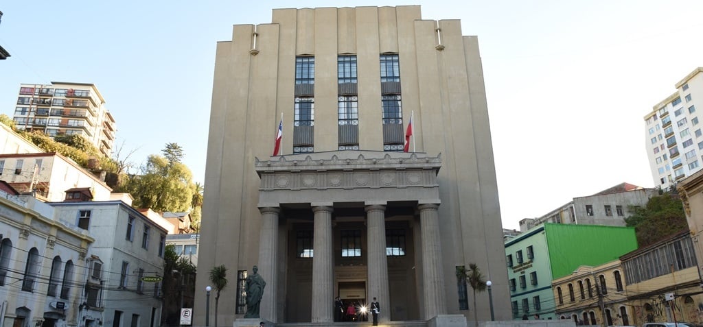 Corte de Apelaciones suspende por cuatro meses a jueza de Valparaíso ... Corte de Apelaciones suspende por cuatro meses a jueza de Valparaíso ...