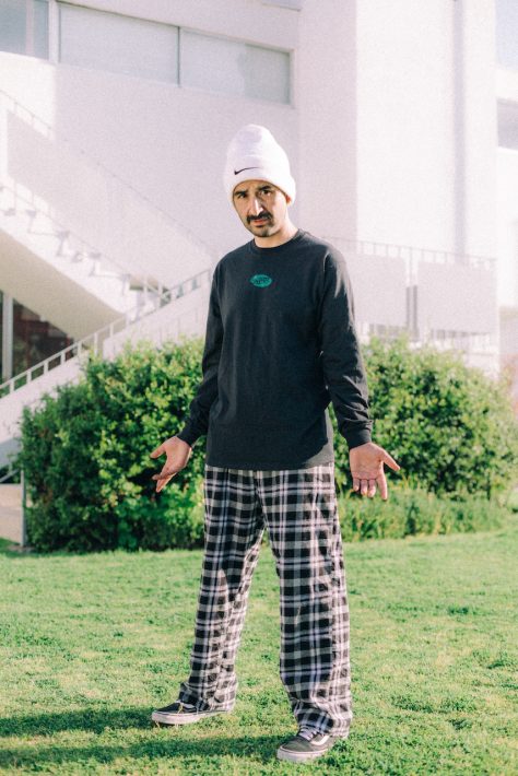 Bronko Yotte estrena emotivo videoclip para su nuevo sencillo “Si bien”