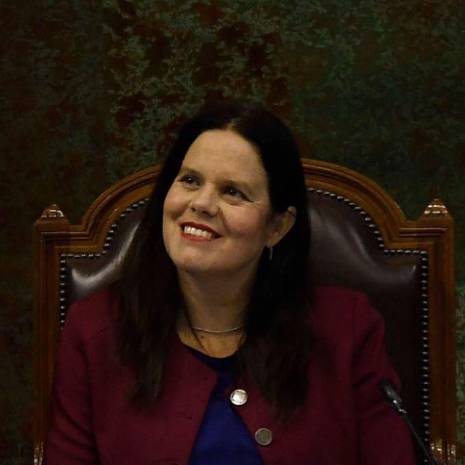 Maya Fernández, nieta de Salvador Allende, será Ministra de Defensa