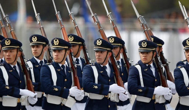 Presidente Gabriel Boric participa de la primera Parada Militar de su ...