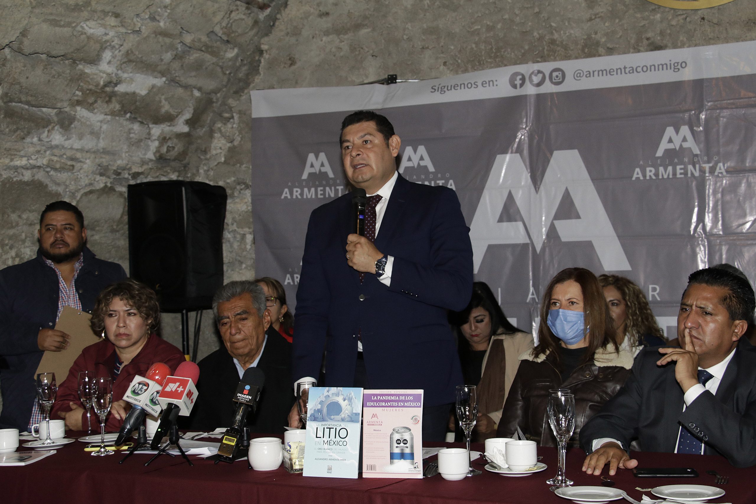 Respalda Armenta designación de un gobernador cercano a Barbosa