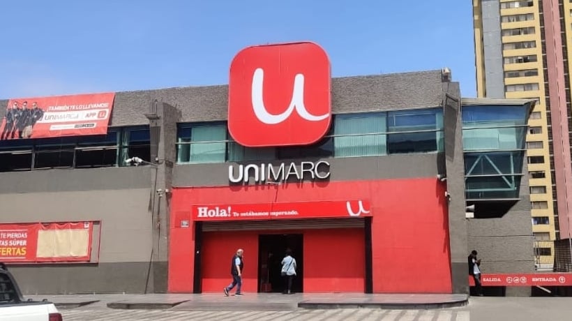Multan a Unimarc por hacer contratos multifunción a sus empleados: Sería una práctica ilegal