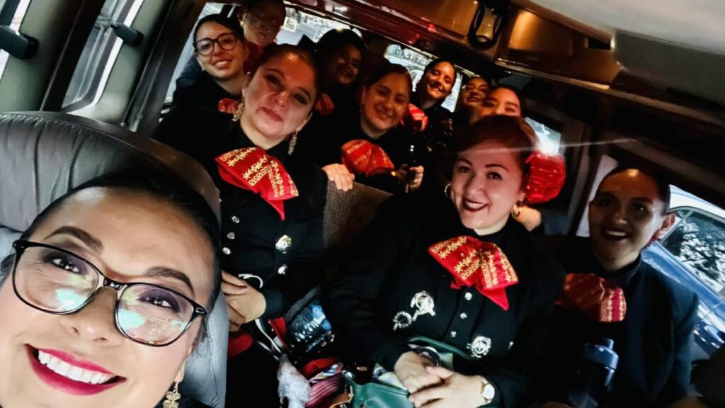 Conoce a Las Amazonas,un mariachi conformado por solo mujeres