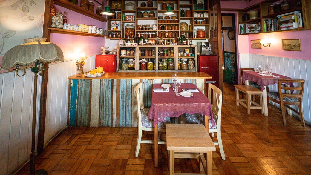 Pulpería Santa Elvira: La perla del Barrio Matta Sur donde el secreto ...