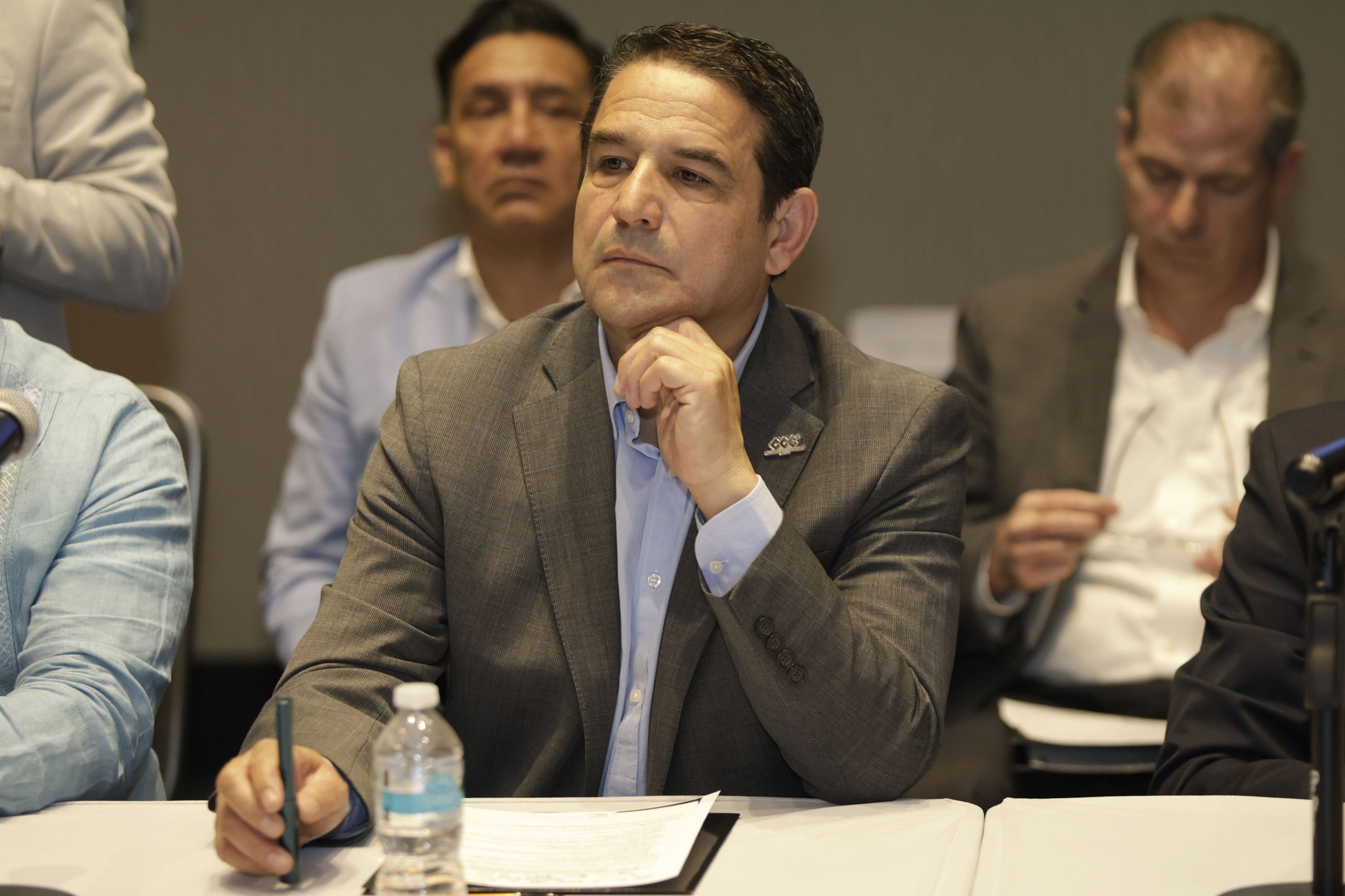 CCE apoya ley para regular horario y venta de alcohol en bares