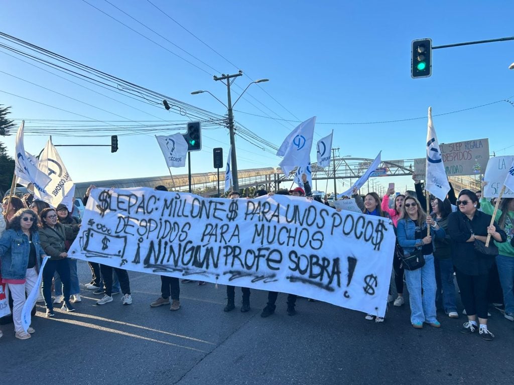 Movilización en ascenso: SLEP Andalién Costa bajo presión por despidos ...